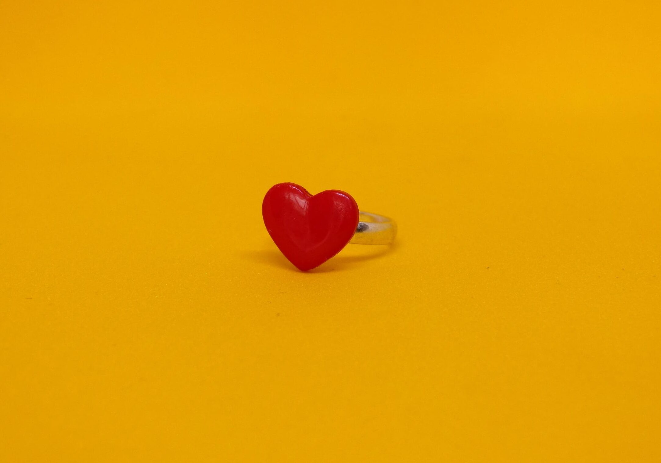 Bague Enfant Cœur Rouge - Du bouton au bijou