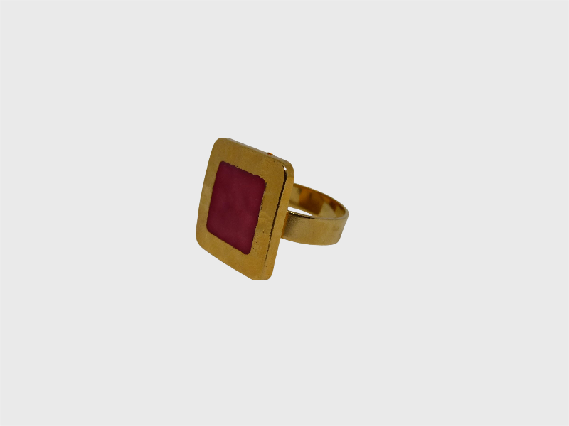 Bague Rouge et Or - Du bouton au bijou